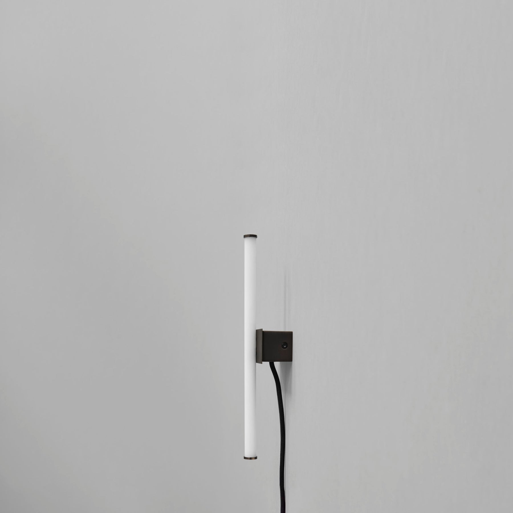101 Copenhagen Stick Wall Lamp (UL N/A) – NORMODE